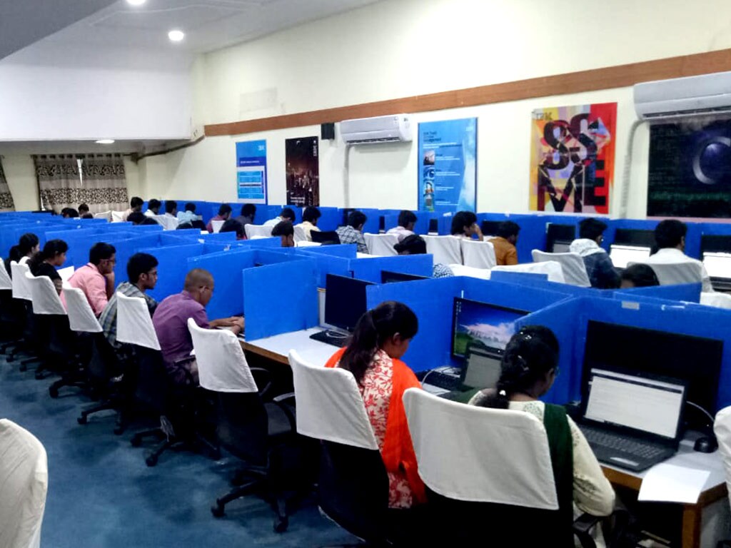 Infosys Careers – HackWithInfy