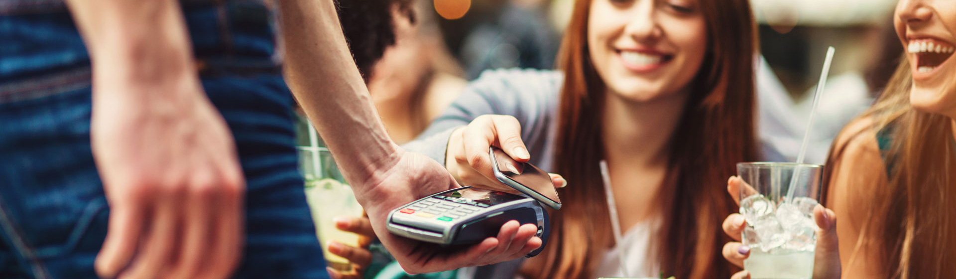 Technology Amplifiers for Retail Customer Experience in 2017 | Infosys